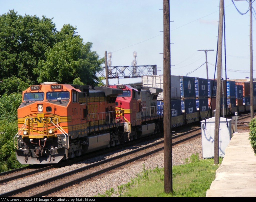 BNSF 5174